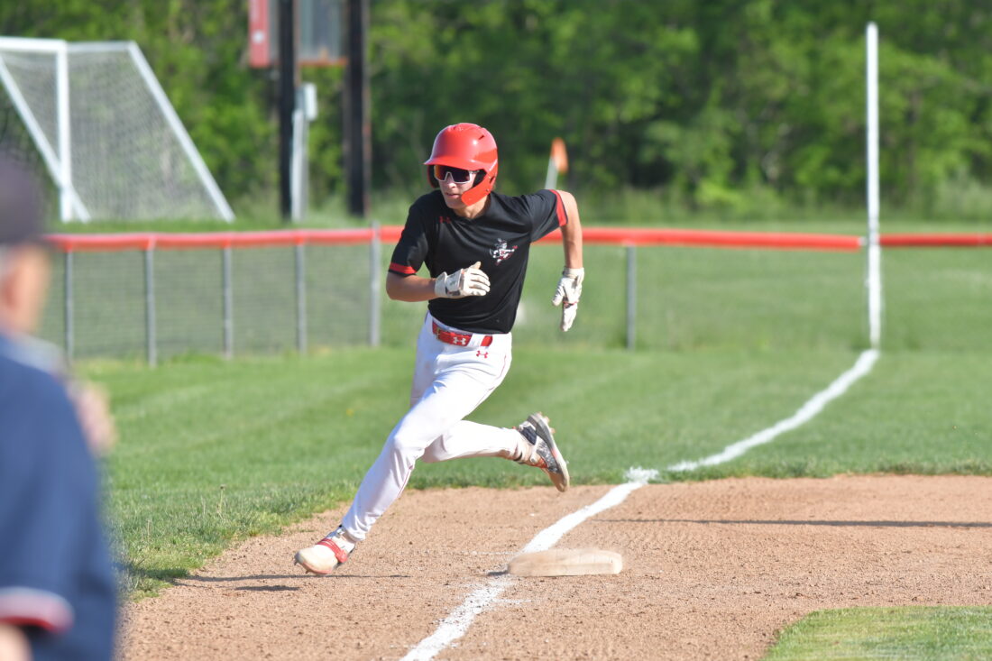 Montgomery baseball defeats Northwest in District 4 Class AA ...